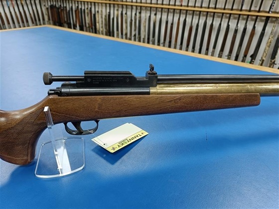 DAYSTATE .22 HUNTSMAN MIDAS For Sale UK